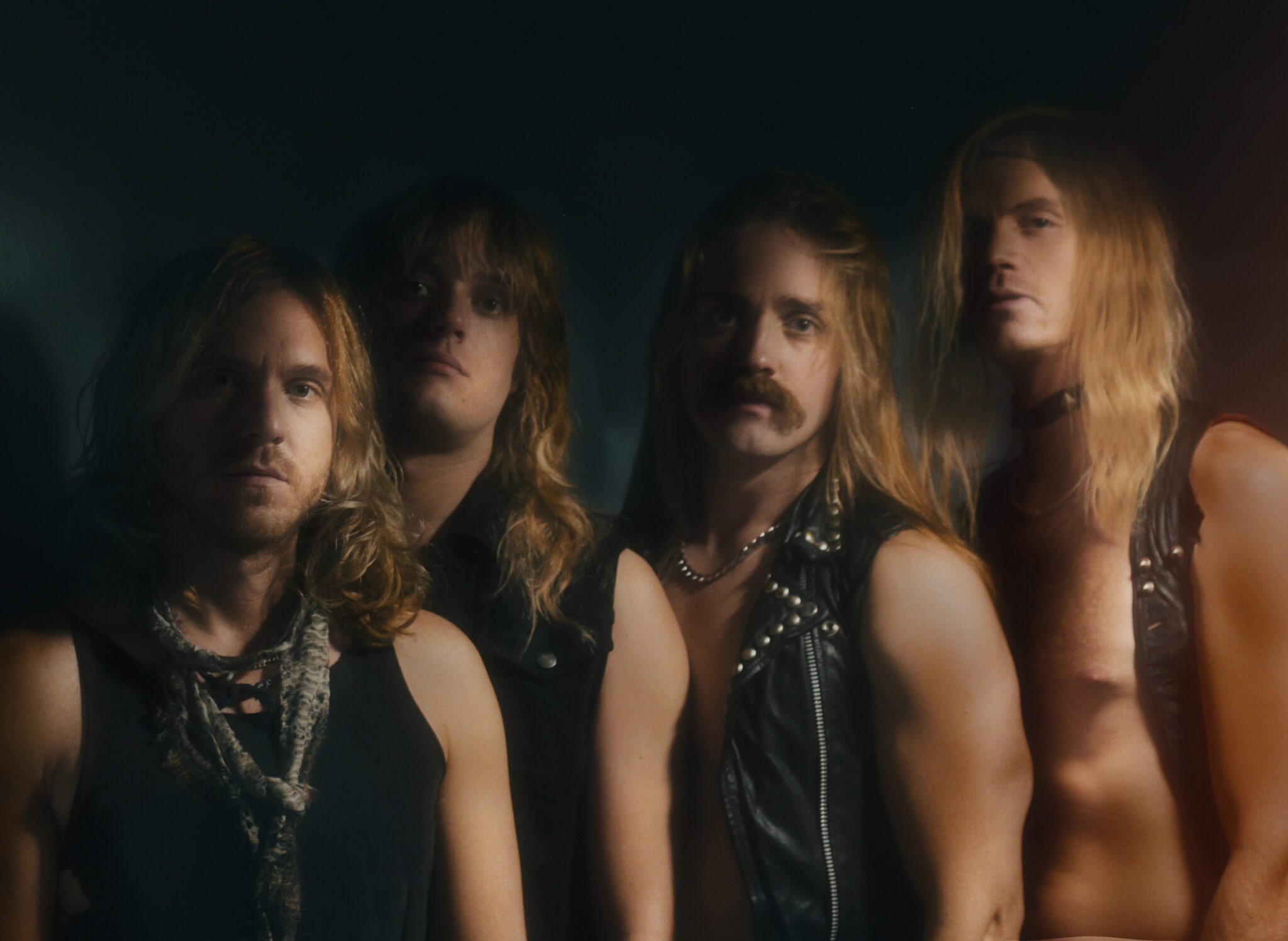 Enforcer komt met nieuw album, single online - White Room Reviews